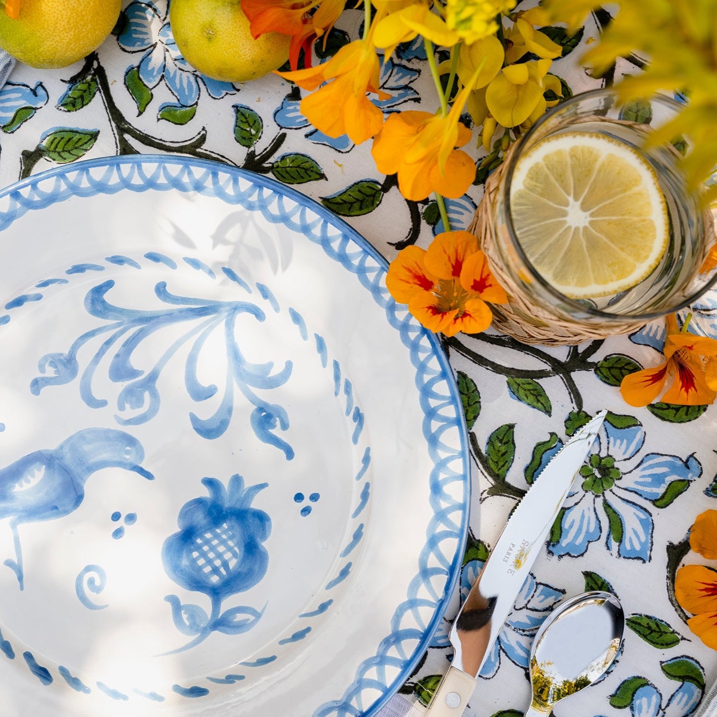 Dinner plate with hand painted designs – Pomelo Casa
