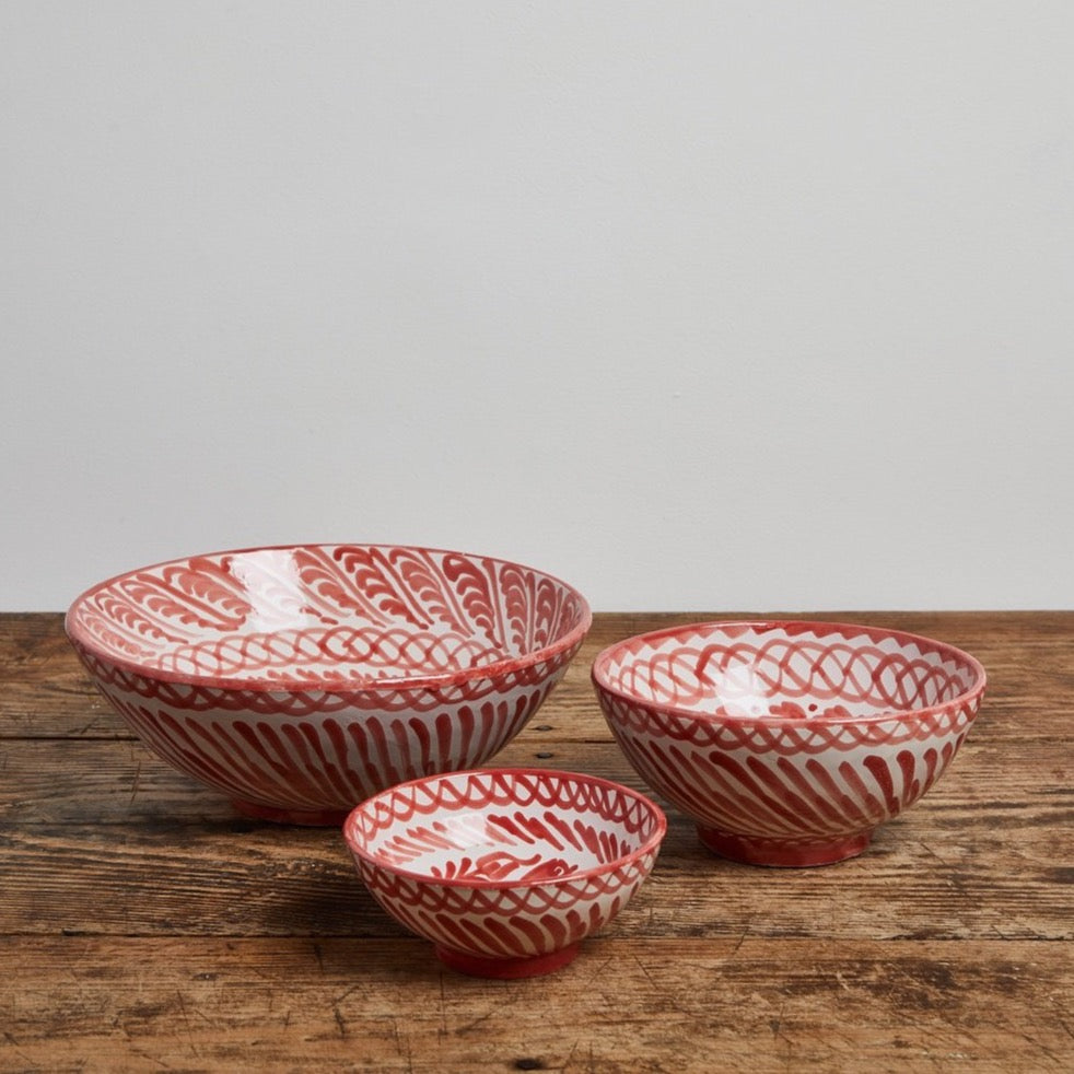 Large bowl with hand painted designs – Pomelo Casa